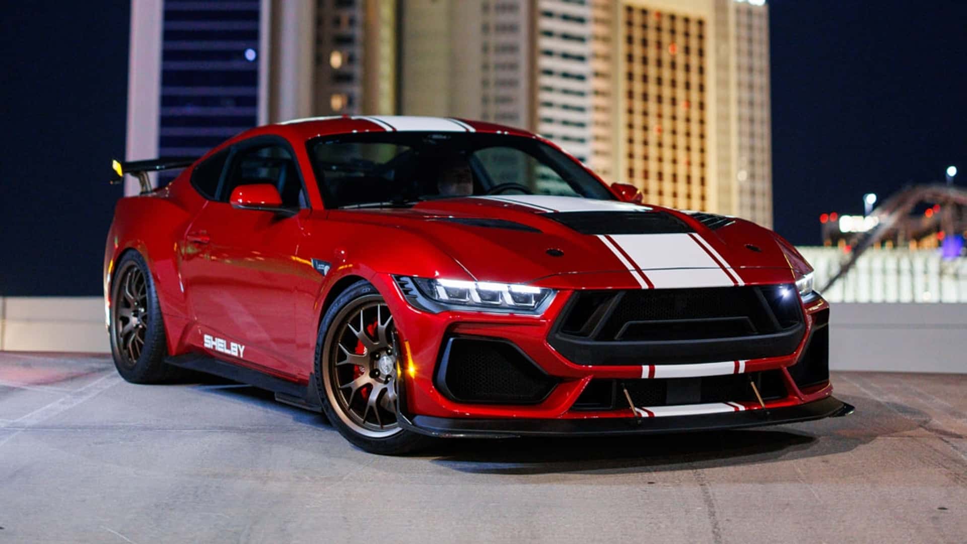 Nový Shelby Super Snake je preplňovaný Mustang s výkonom 830 koní ...